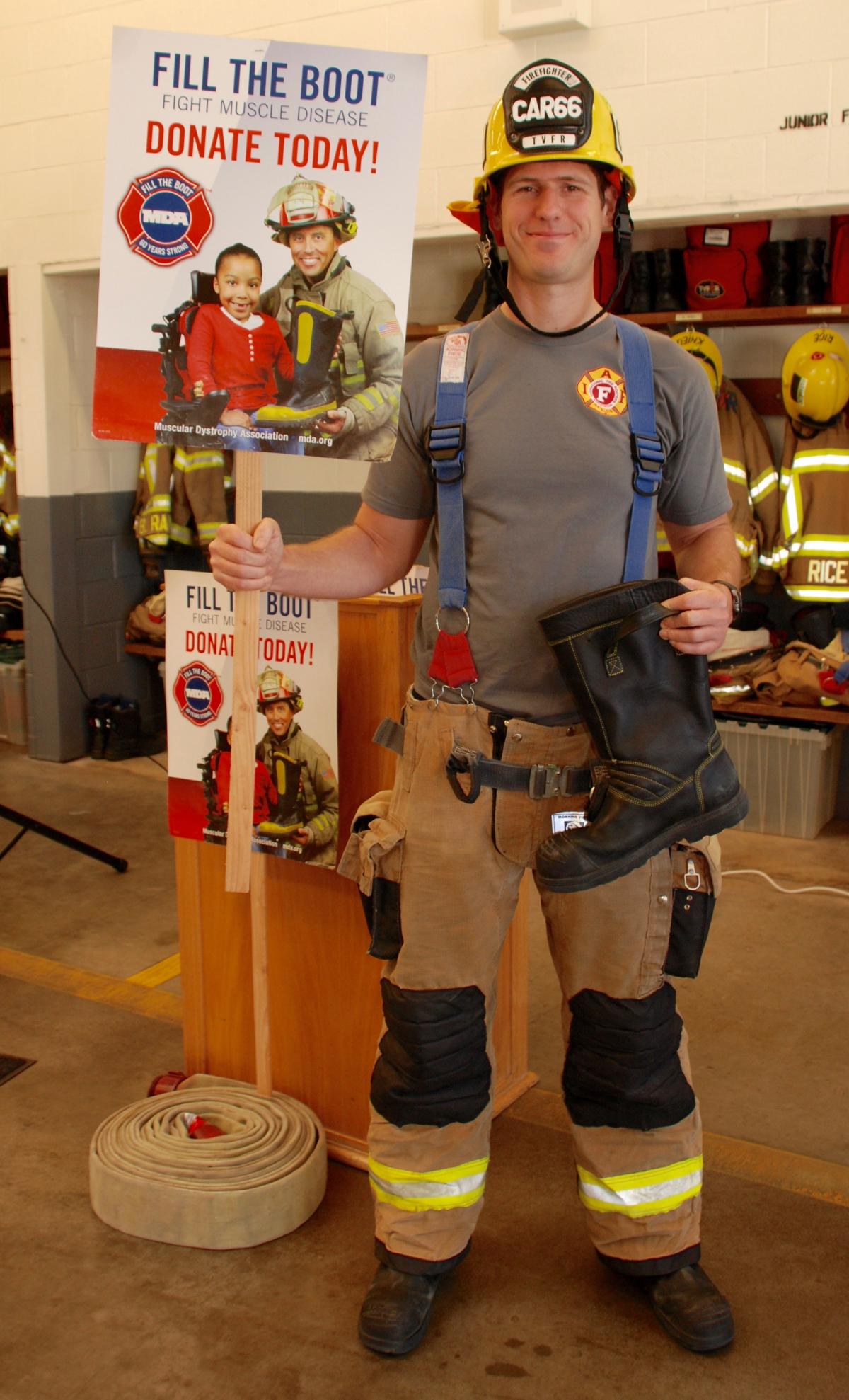 Off-duty TVF&R Firefighters 'Fill the Boot' for Muscular Dystrophy ...